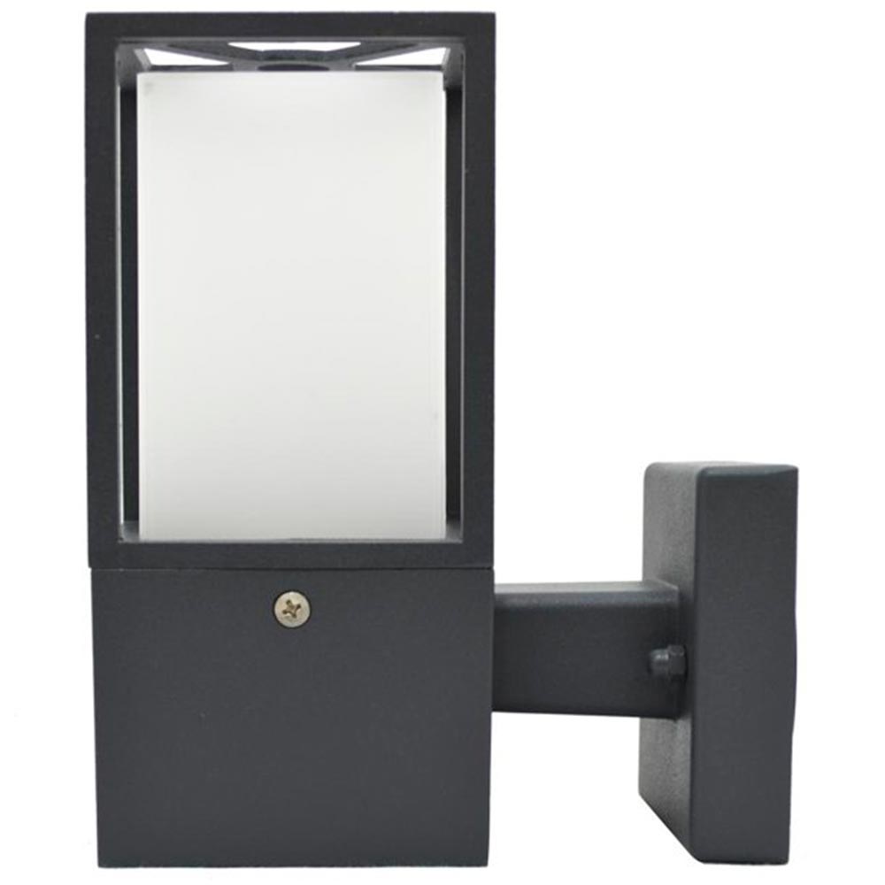 Arbotante Cuadrado con Base E27 Gaeta 11W – Lumi Material Electrico