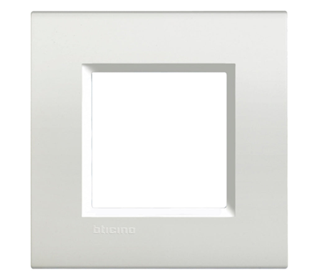 Placa rectangular color blanco 2 modulos lna4802bit marca Bticino ...